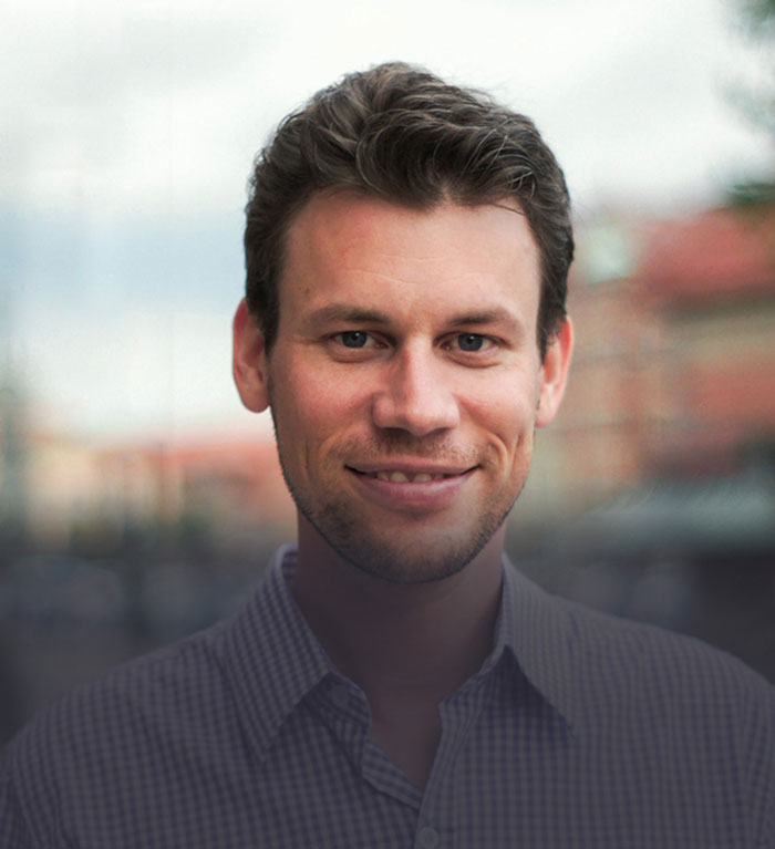 Especialistas en negociación de clase mundial desde 1975, Acerca de ...